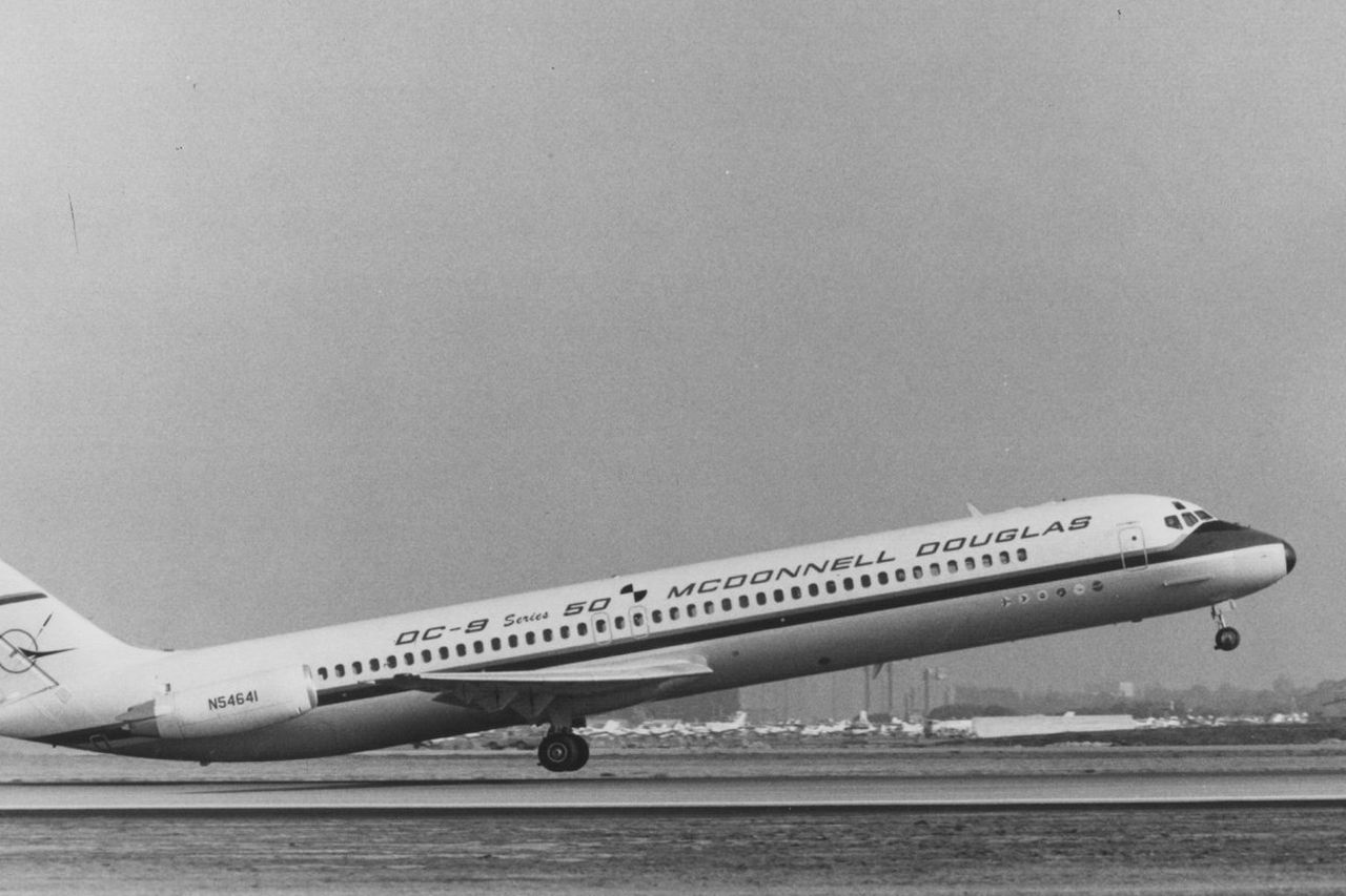 Gallery: The world's most iconic aircraft in 20 amazing images | Irish ...
