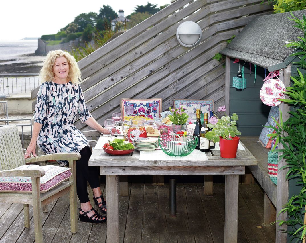Peek inside Carolyn Donnelly's seaside escape | Irish Independent