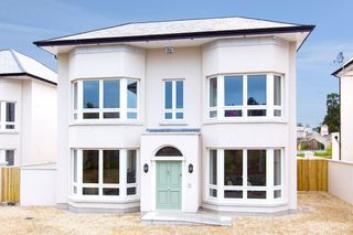 Bill Cullen's 'Apprentice' star places Dublin home on the market for €1 ...