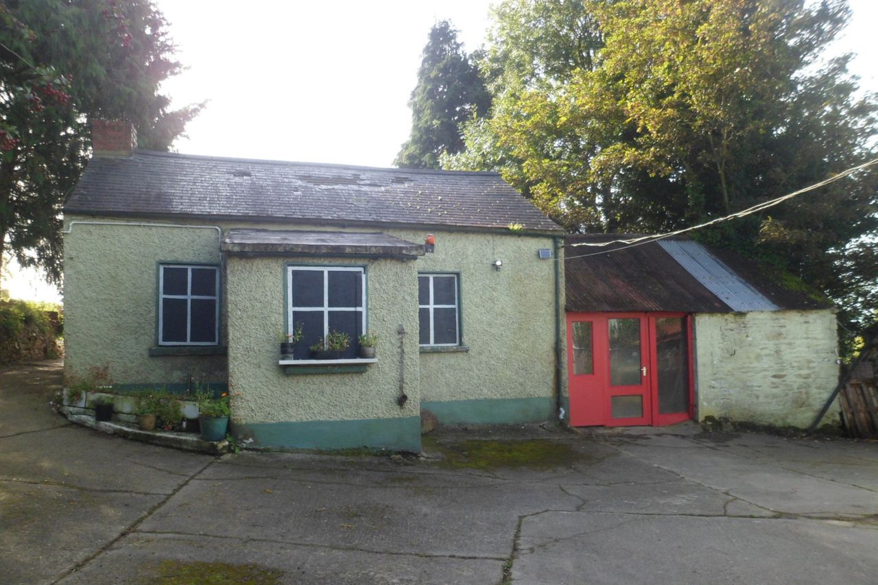 Men’s Shed members use their skill to create welcoming spot | Irish ...