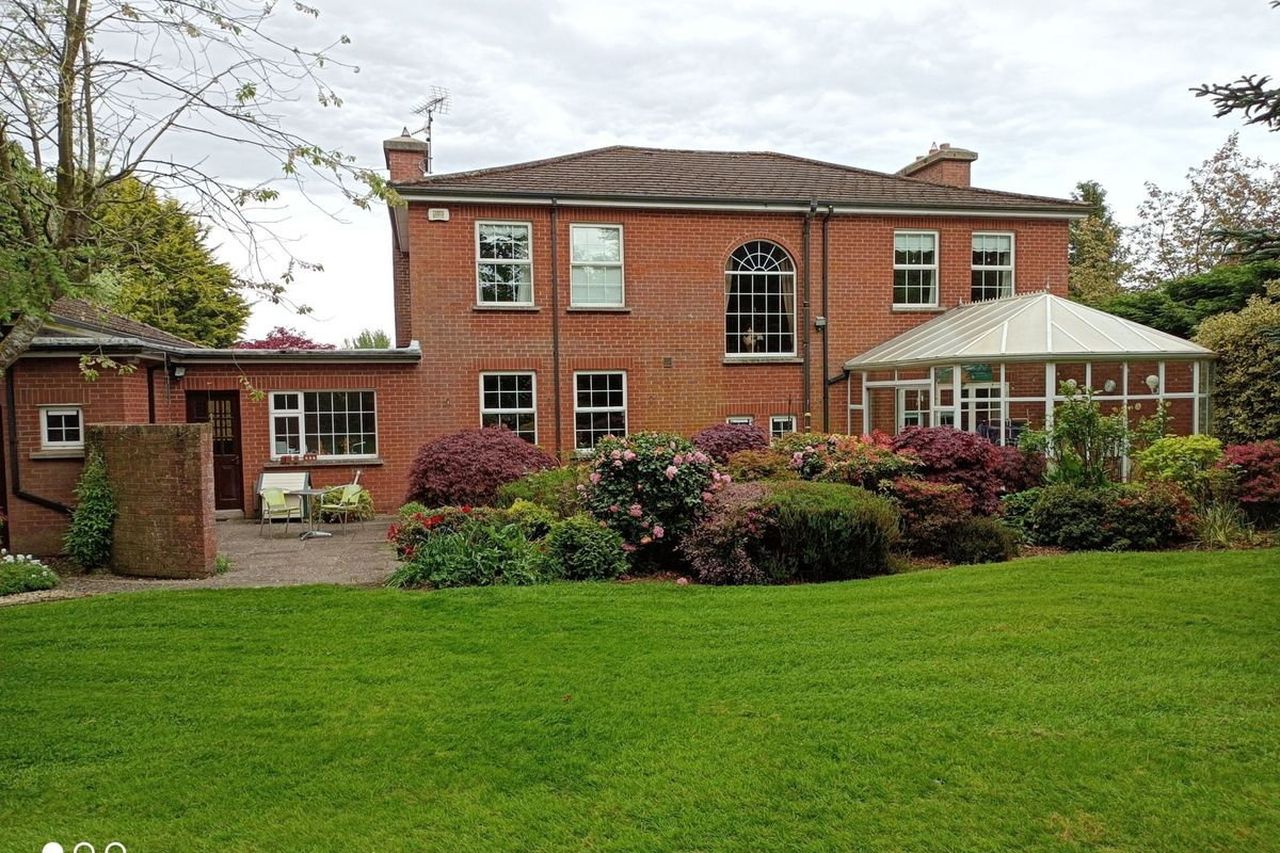 See inside luxurious Louth family home in exclusive development | Irish ...