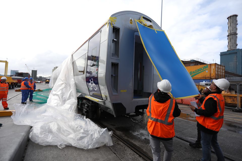 New Iarnród Éireann train carriages arrive at Dublin Port from South ...