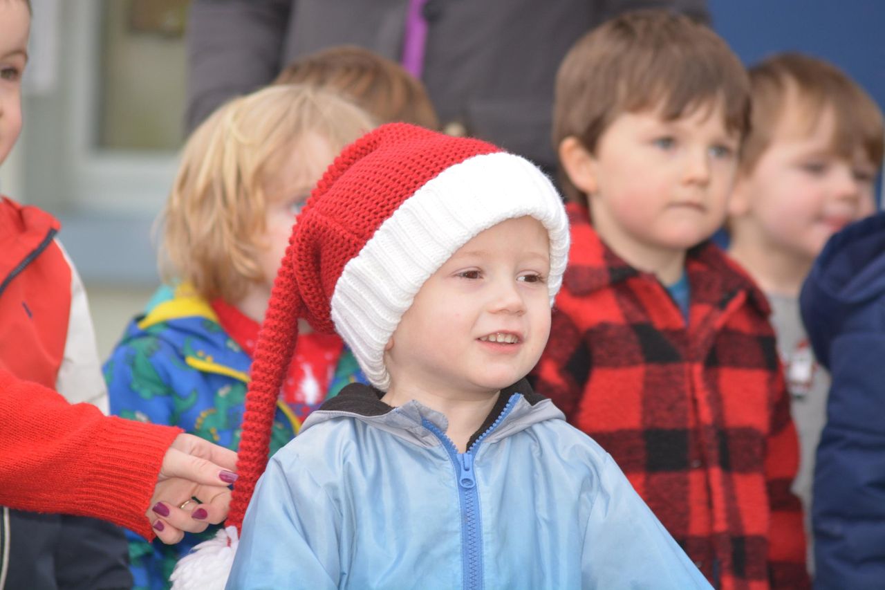 PHOTOS: Santa pays flying visit to Campus Kids créche in Tralee | Irish ...