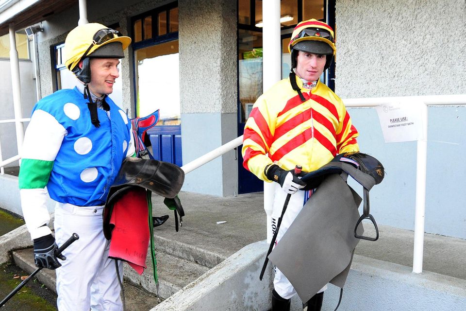 Naas turns into Mecca of racing after UK flu blow | Irish Independent