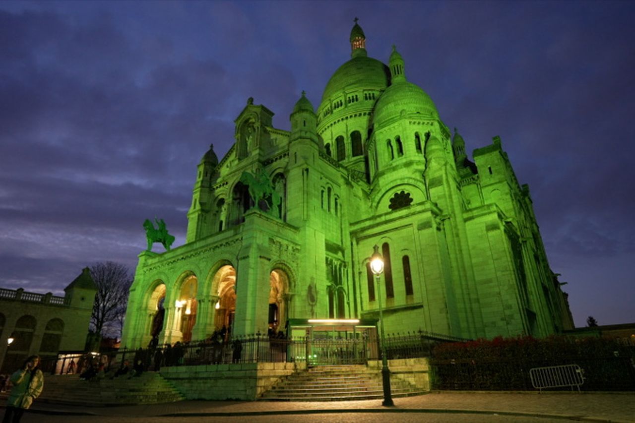 St Patrick’s Day celebrations see iconic landmarks around the world ...
