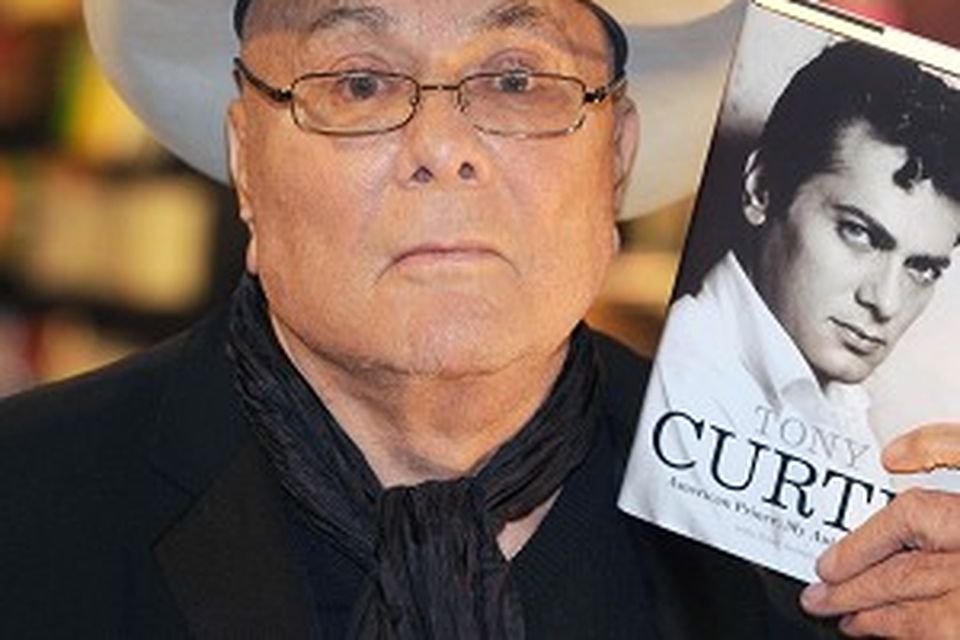 Screen legend Tony Curtis dies | Irish Independent