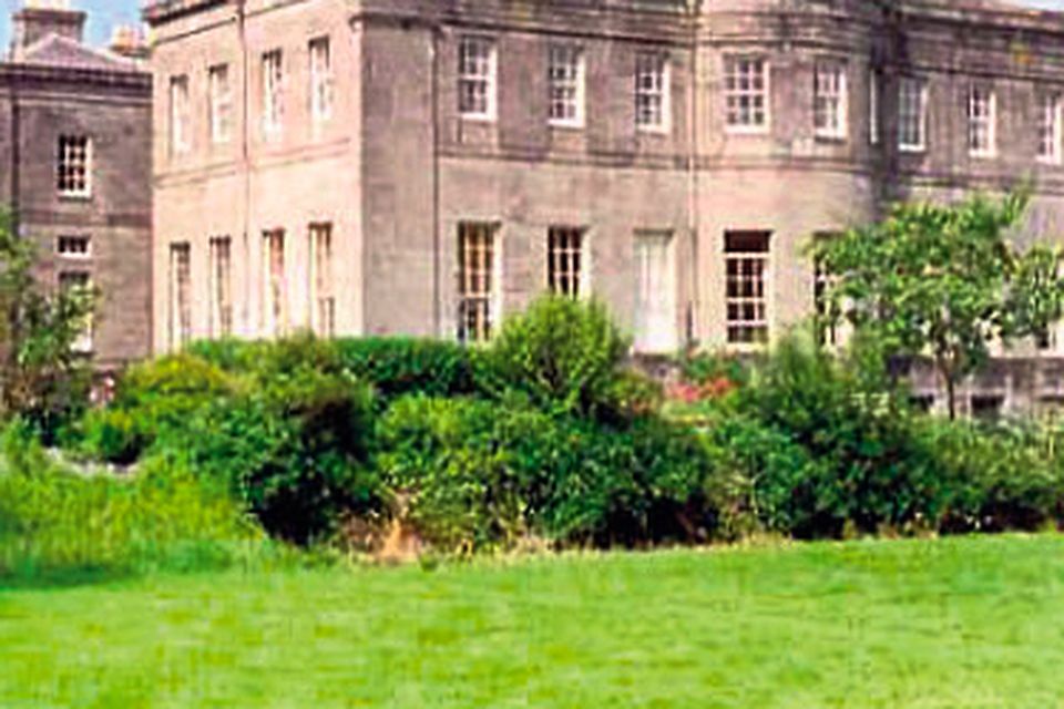 Further legal woes for the power couple behind Lissadell House | Irish ...