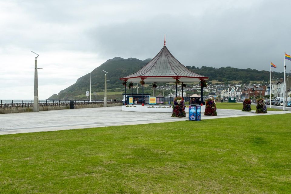 Councillors hit out as proposal for Bray’s outdoor performance space ...