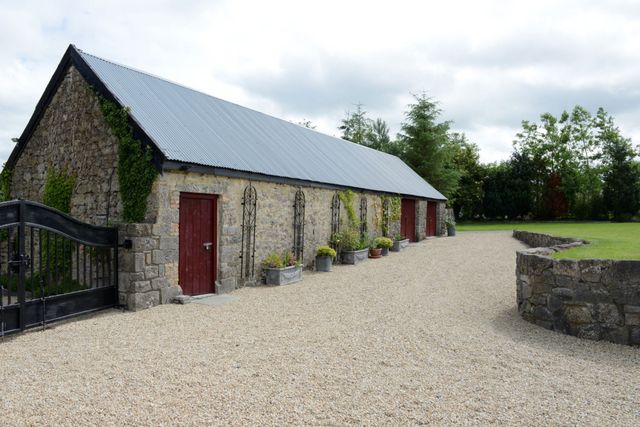 Glamourous Refurb: a hunting lodge in Percy French country for €495k ...