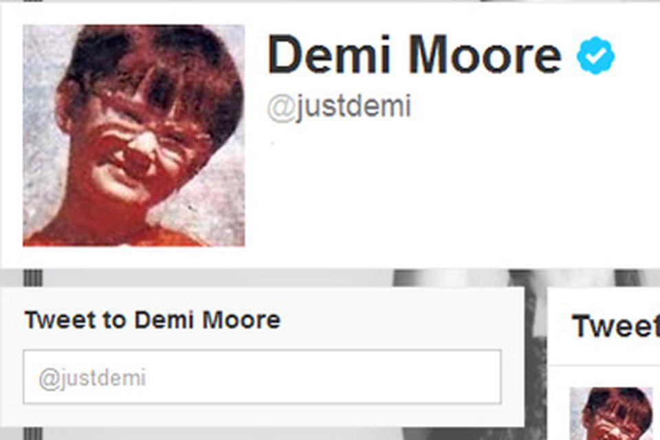 Demi Moore relinquishes her MrsKutcher Twitter name and becomes ...