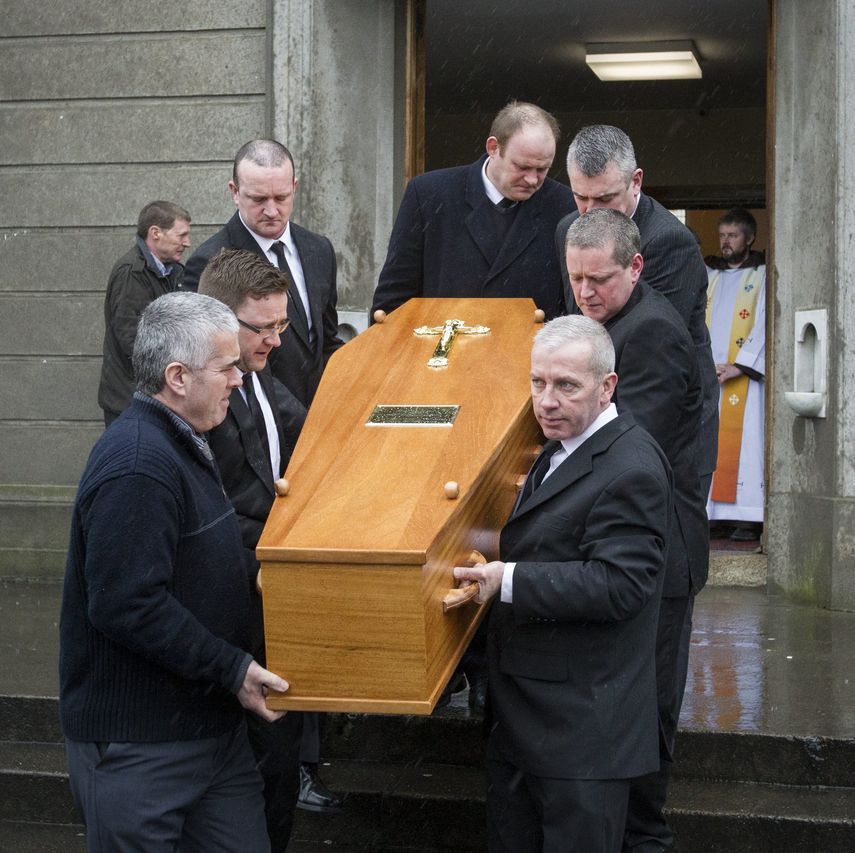 Traditional music provides apt farewell to Sean Potts | Irish Independent