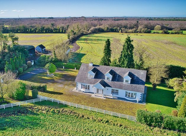 102ac Kildare farm with six-bed house and ‘top-quality’ soils sells for ...