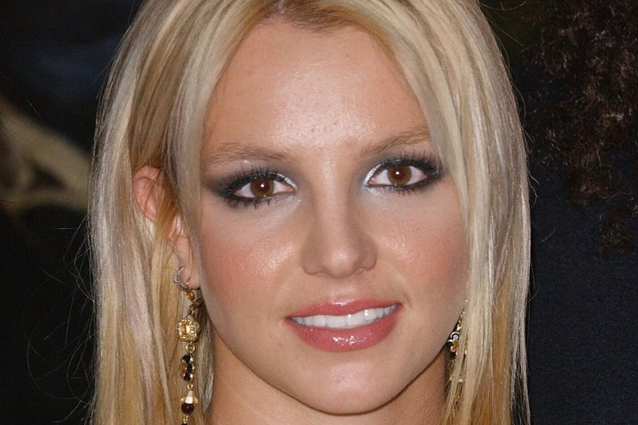Britney Spears 'so excited' to be performing at Apple Music Festival in ...