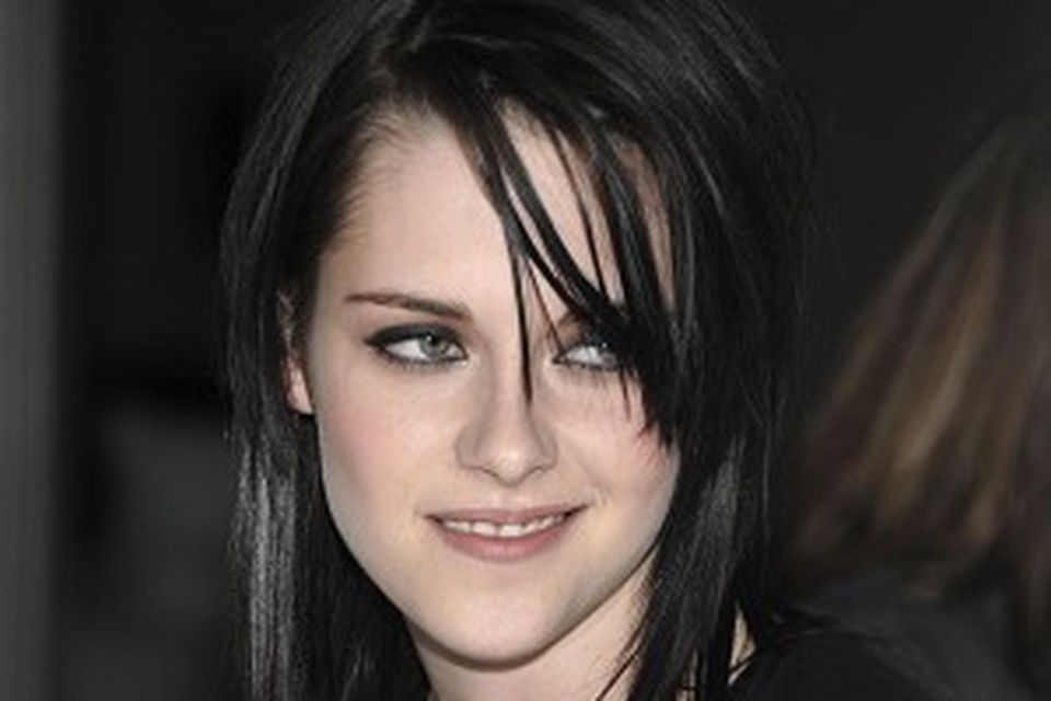 Kristen out for Yellow premiere | Irish Independent
