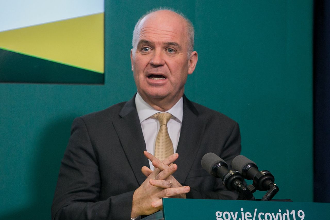 Dr Tony Holohan in hospital for tests unrelated to coronavirus ...