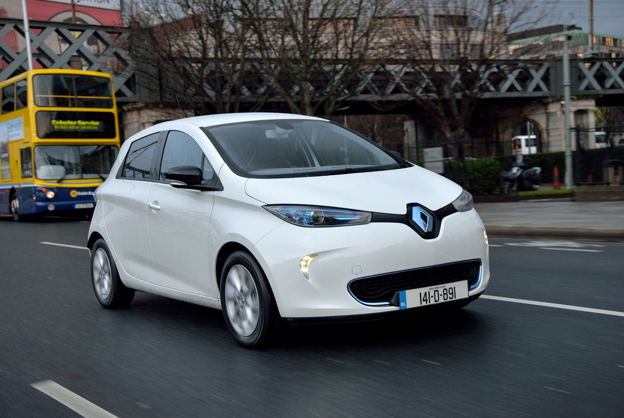 First Drive: Renault ZOE brings many world firsts to Ireland | Irish ...