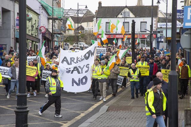 Protestors in Arklow march for transparency as centre for Ukrainians ...