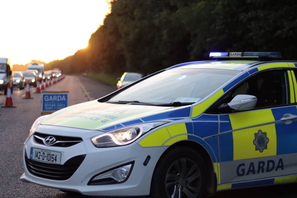 Traffic checkpoints set up as gardai enforce Level 3 Covid-19 ...