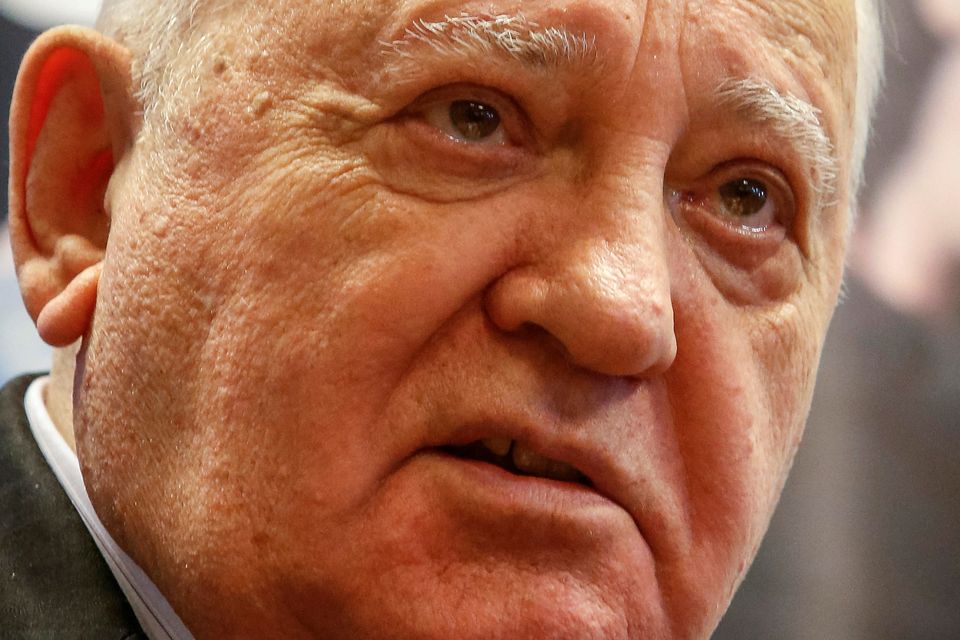 Kremlin says Gorbachev helped end Cold War but was wrong about ...