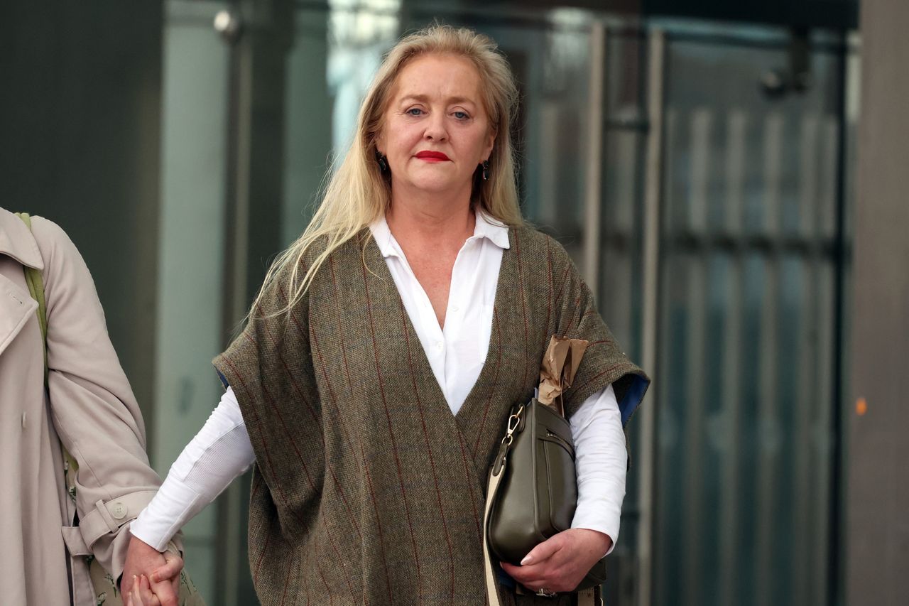 Woman who tasered official repossessing her home held in custody after ...