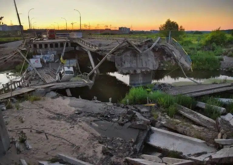 Kerry museum show Ukrainian soldier’s photos from siege of Azovstal ...