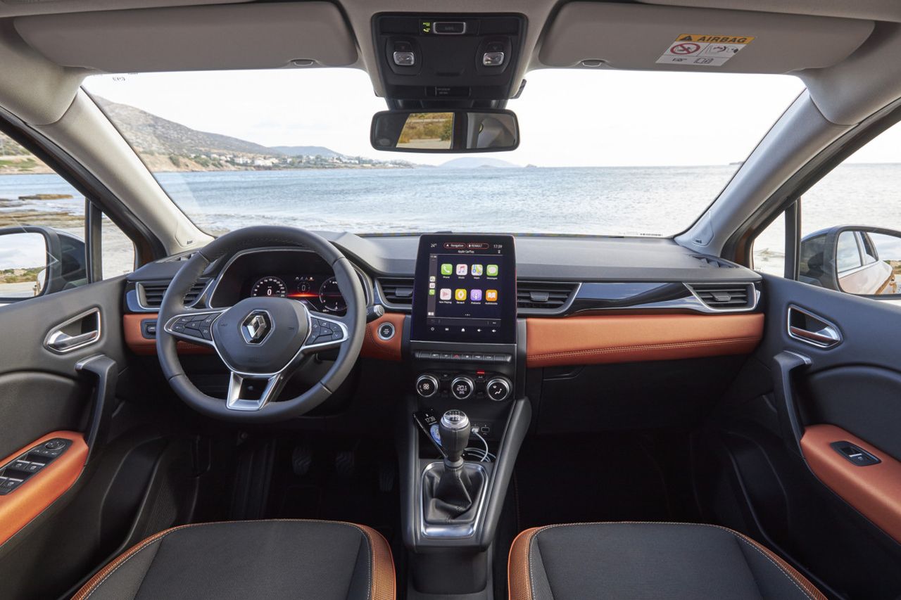The inside story: why Renault cabin can put Captur in the driving seat ...