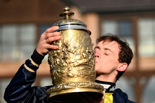 Trainer Martin Brassil back in big time as JJ Slevin pulls fast one on ...