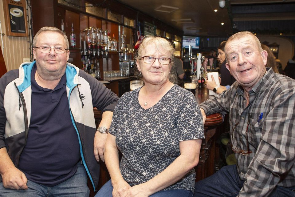 See photos as famous Wicklow Lions quiz night moves to Fitzpatrick’s ...