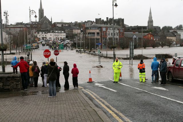 Storm Frank: Drone footage shows extent of flooding across Enniscorthy ...