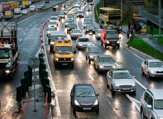 Traffic lights out of action in Dublin, with breakdowns on M50 causing ...