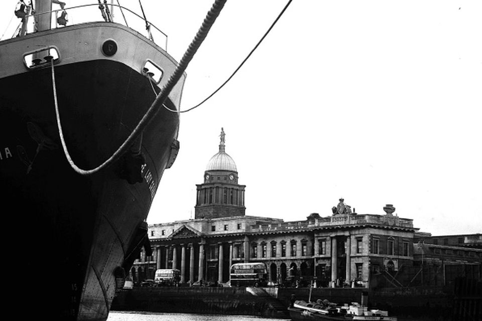 In pictures: Dublin Docklands & Point Theatre in the 1950s | Irish ...