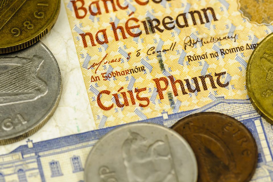 €800,000 of old punts exchanged | Irish Independent