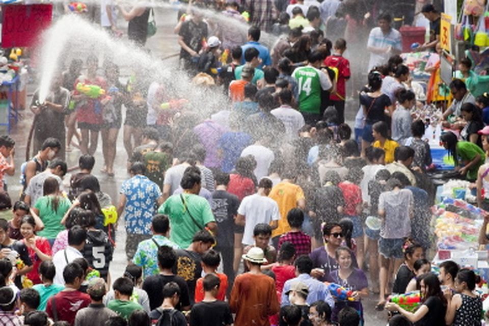 World's biggest water fight | Irish Independent