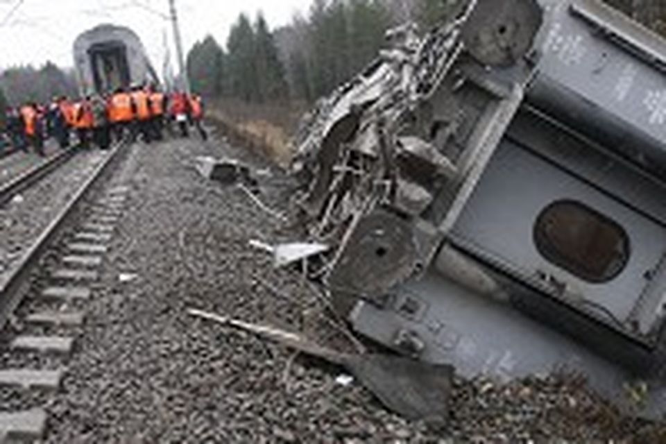 Bomb caused train crash in Russia | Independent.ie