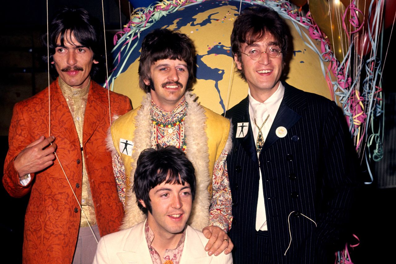 The Beatles' first manager Allan Williams dies at 86 | Irish Independent