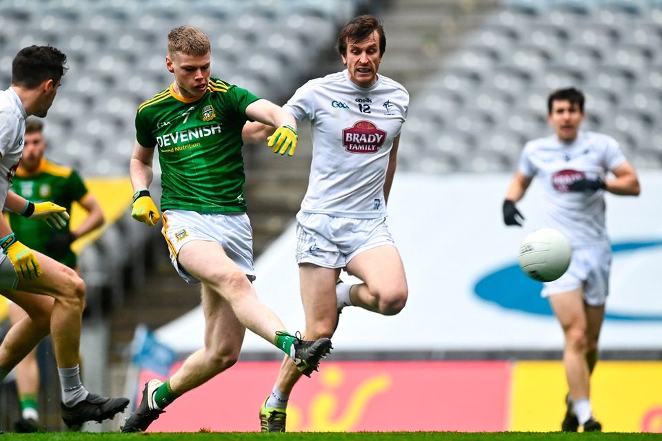 Second-half goal-glut sees five star Royals book Leinster final spot ...