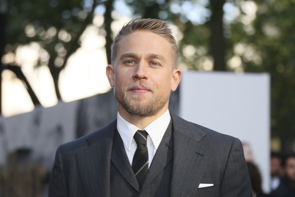 Charlie Hunnam channels 'gangster' dad for tough guy roles | Irish ...