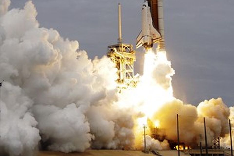 Space shuttle blasts into history | Irish Independent