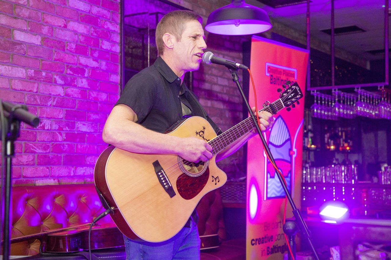 Award-winning artist Mark ‘Cappy’ Caplice hosts concert for Wicklow’s ...