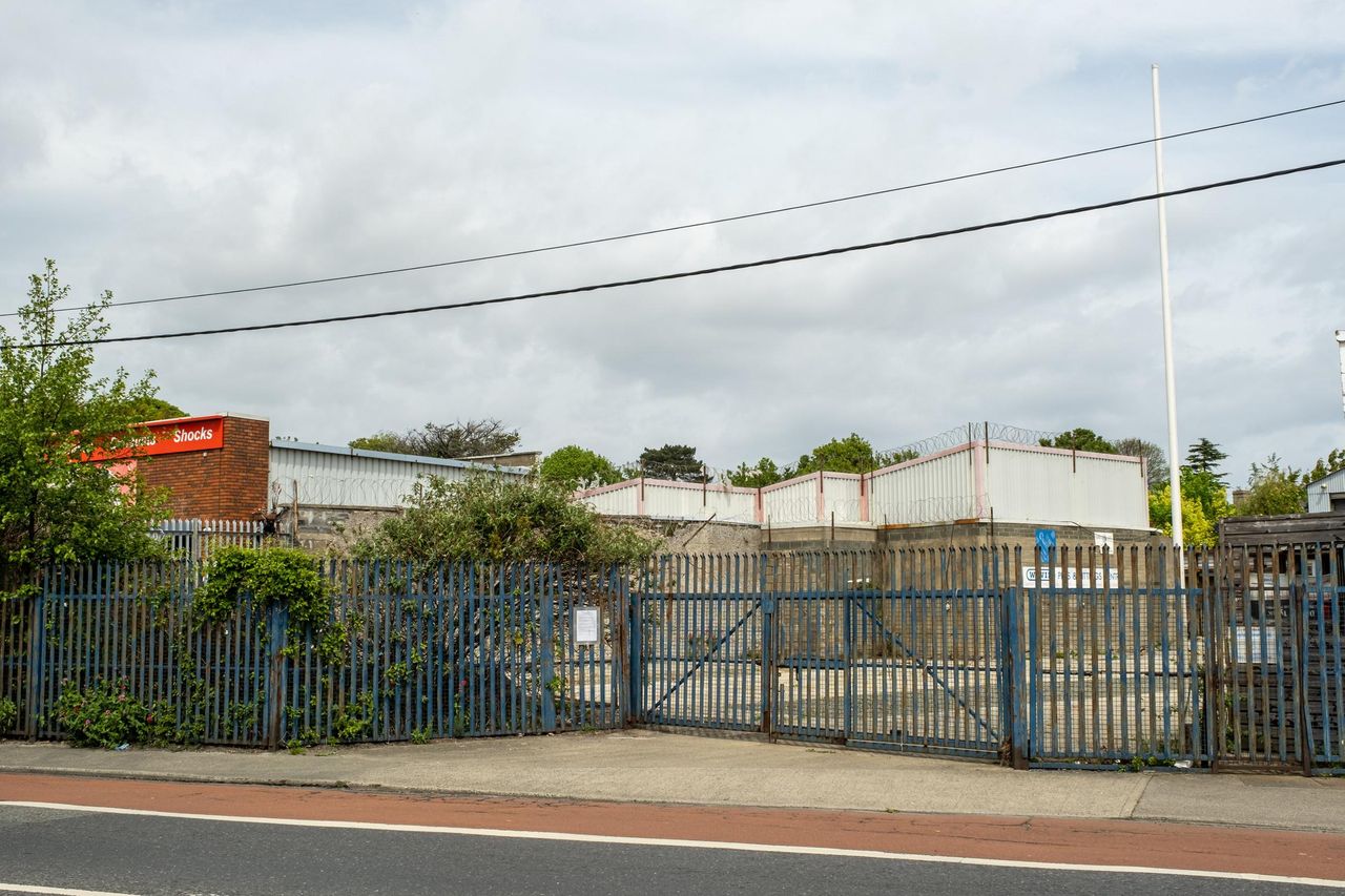 Cautious welcome for housing plans at former Heiton Buckley site in ...