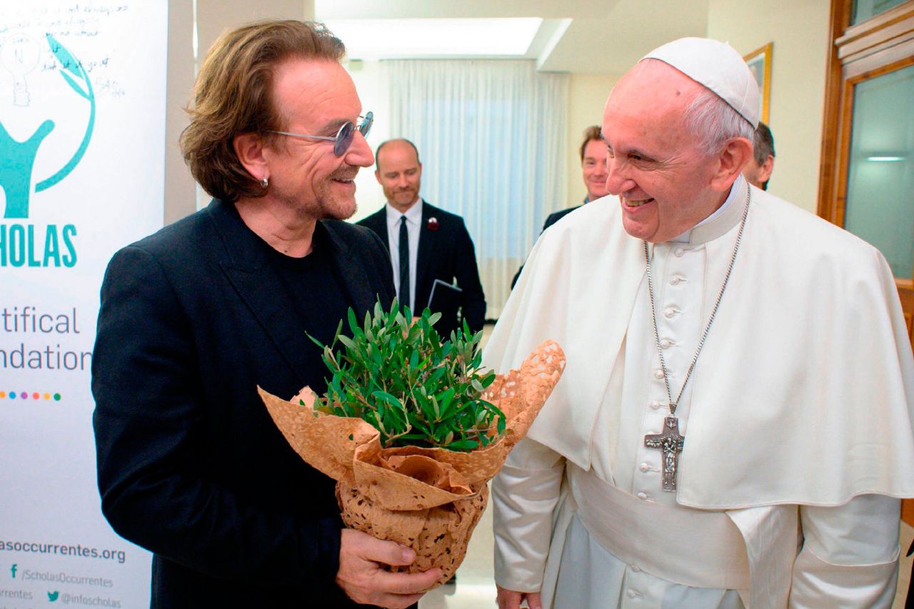 'Pain in his face was sincere' - Bono tackles the Pope on sex abuse ...