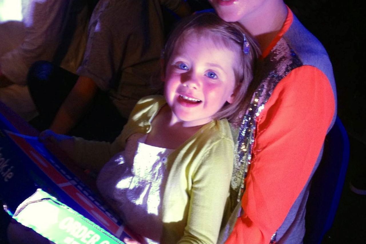 Johnny Logan proves a Hit for Cecelia Ahern and daughter Robin (4 ...