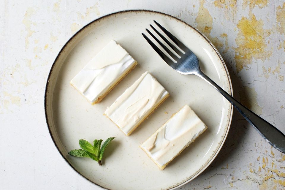 Easy-peasy, lemon squeezy! Get a citrus hit with Rachel Allen’s drizzle ...