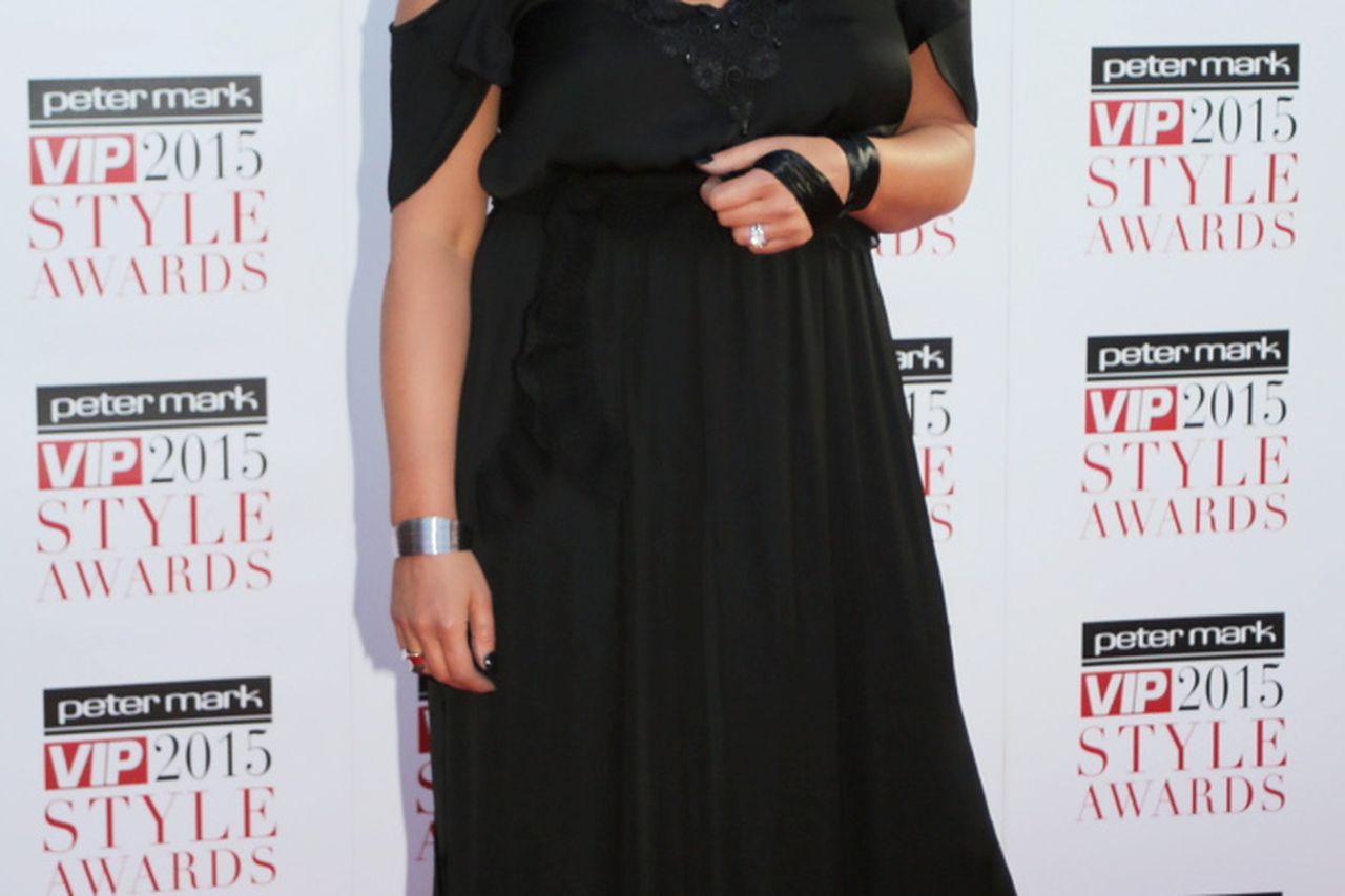 'A seagull s*** in my hair!' - disaster for Amanda Brunker on VIP Style ...