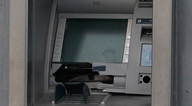 Raiders get €100k after using gas to blast open ATM | Irish Independent