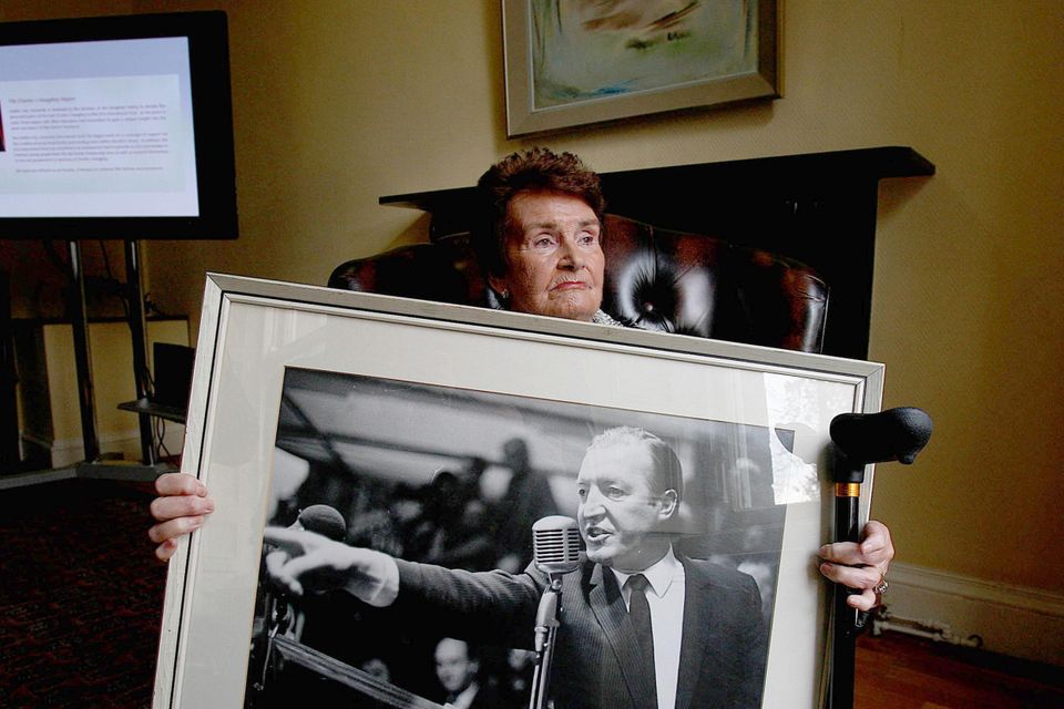 Former Taoiseach Charles Haughey's wife Maureen dies | Irish Independent